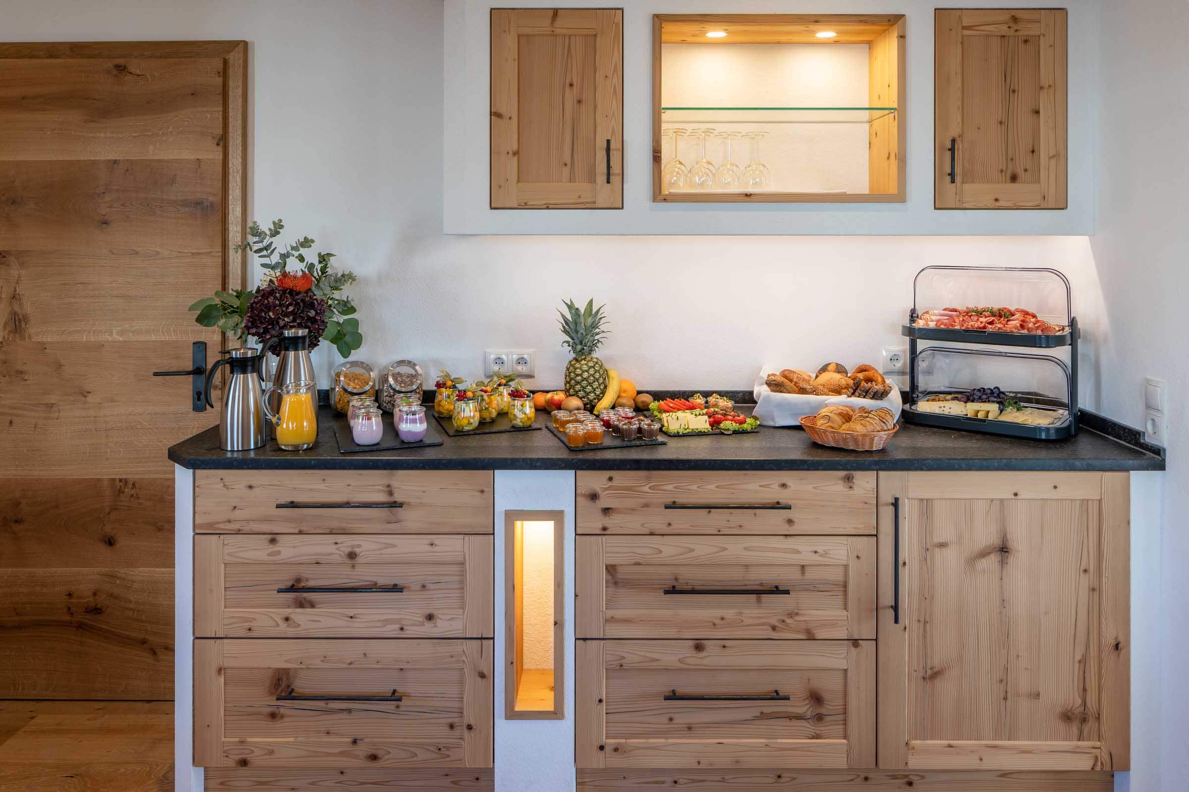 Hotel Gästehaus Landhaus Hutter | Ihr Hotel in Mürnsee